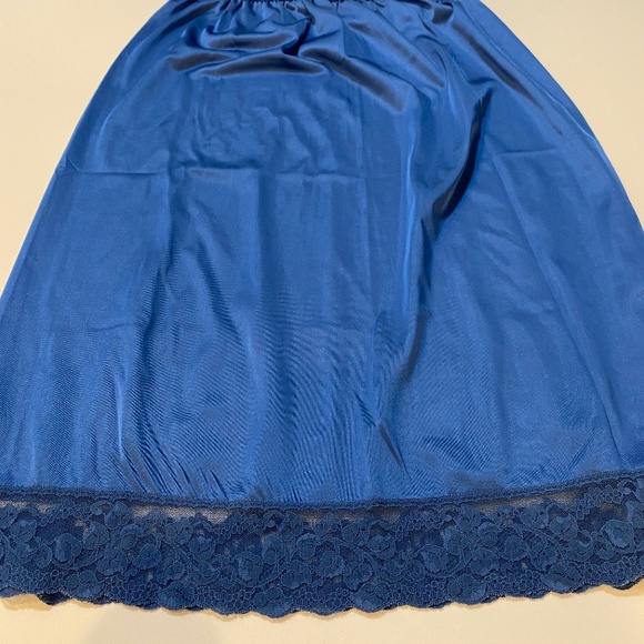 Hanson Kickernick | Intimates & Sleepwear | Lace Trimmed Blue Half Slip ...